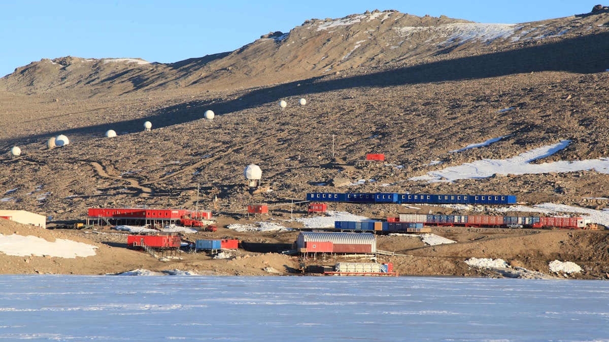 Statsbyggs prosjektside for Troll forskningsstasjon